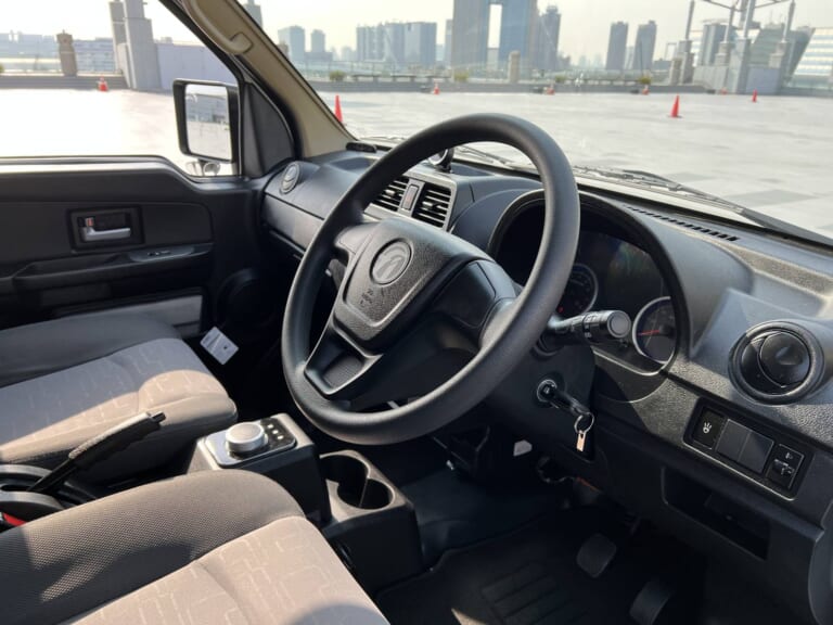 電気自動車の商用車「フォロフライ」EV F1 VANを試乗 | THE EV TIMES（EVタイムス） | チャージせよ、新時代へ。新しい時代に求められる毎日の情報源。